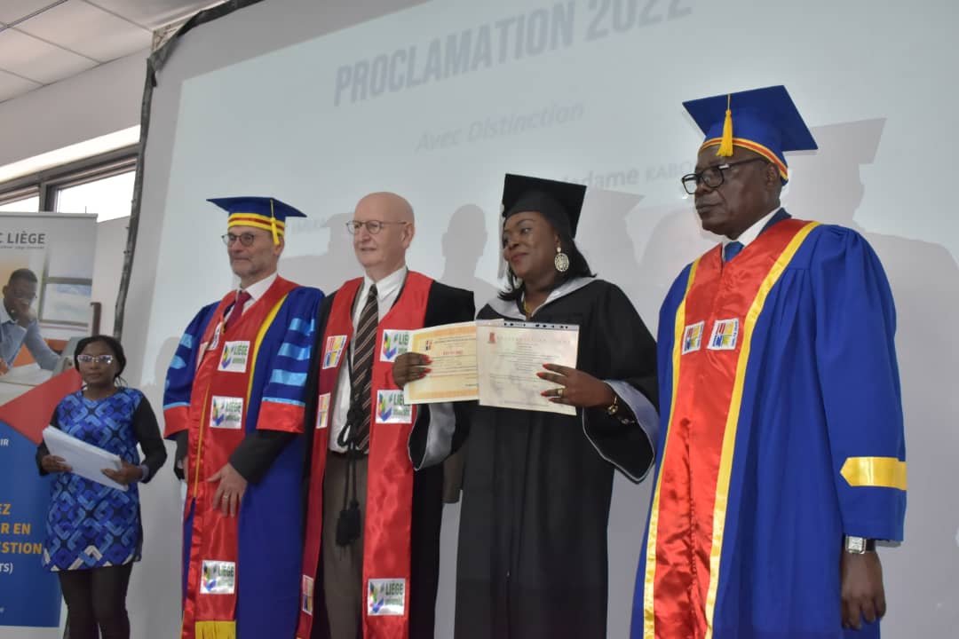 Master en Sciences de Gestion: cérémonie de remise de diplômes ...